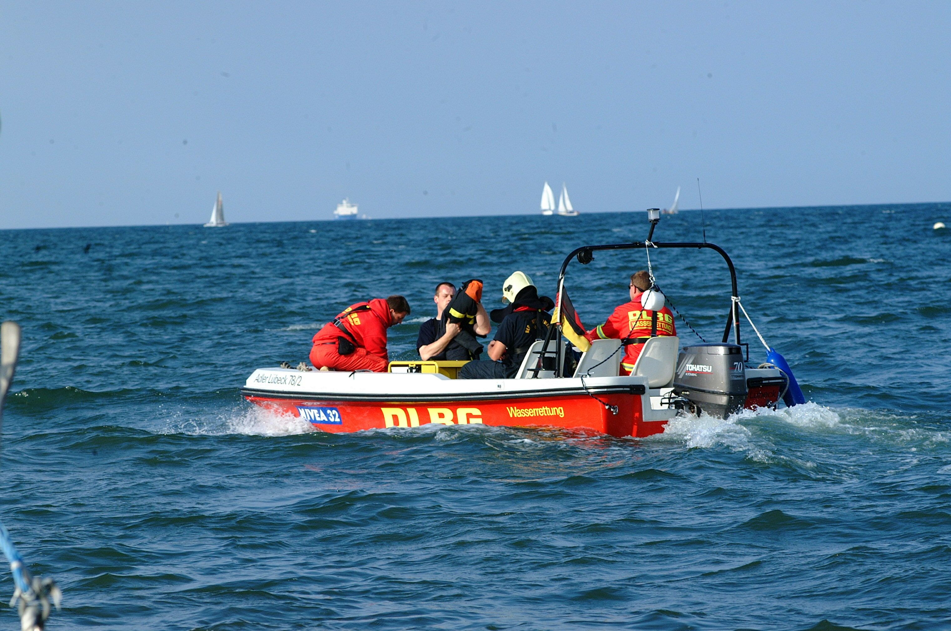 Fotos Einsatz - DLRG Deutsche Lebens-Rettungs-Gesellschaft e.V.